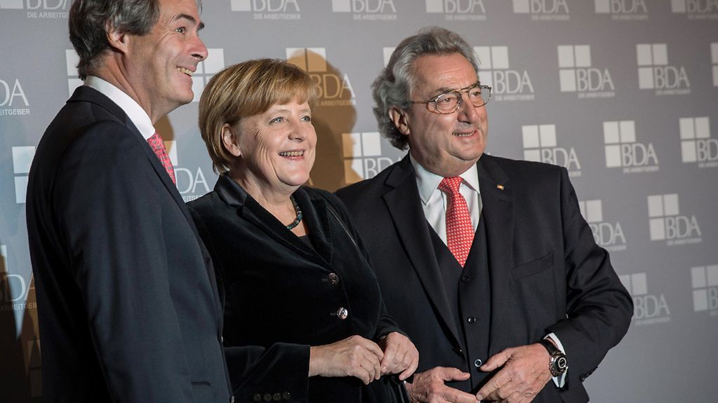 In the evening the Chancellor attended the official farewell ceremony ...
